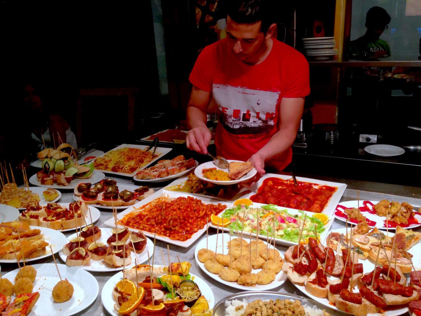 Do Not Do These 10 Things When Eating in Spain - The Best Spanish Recipes